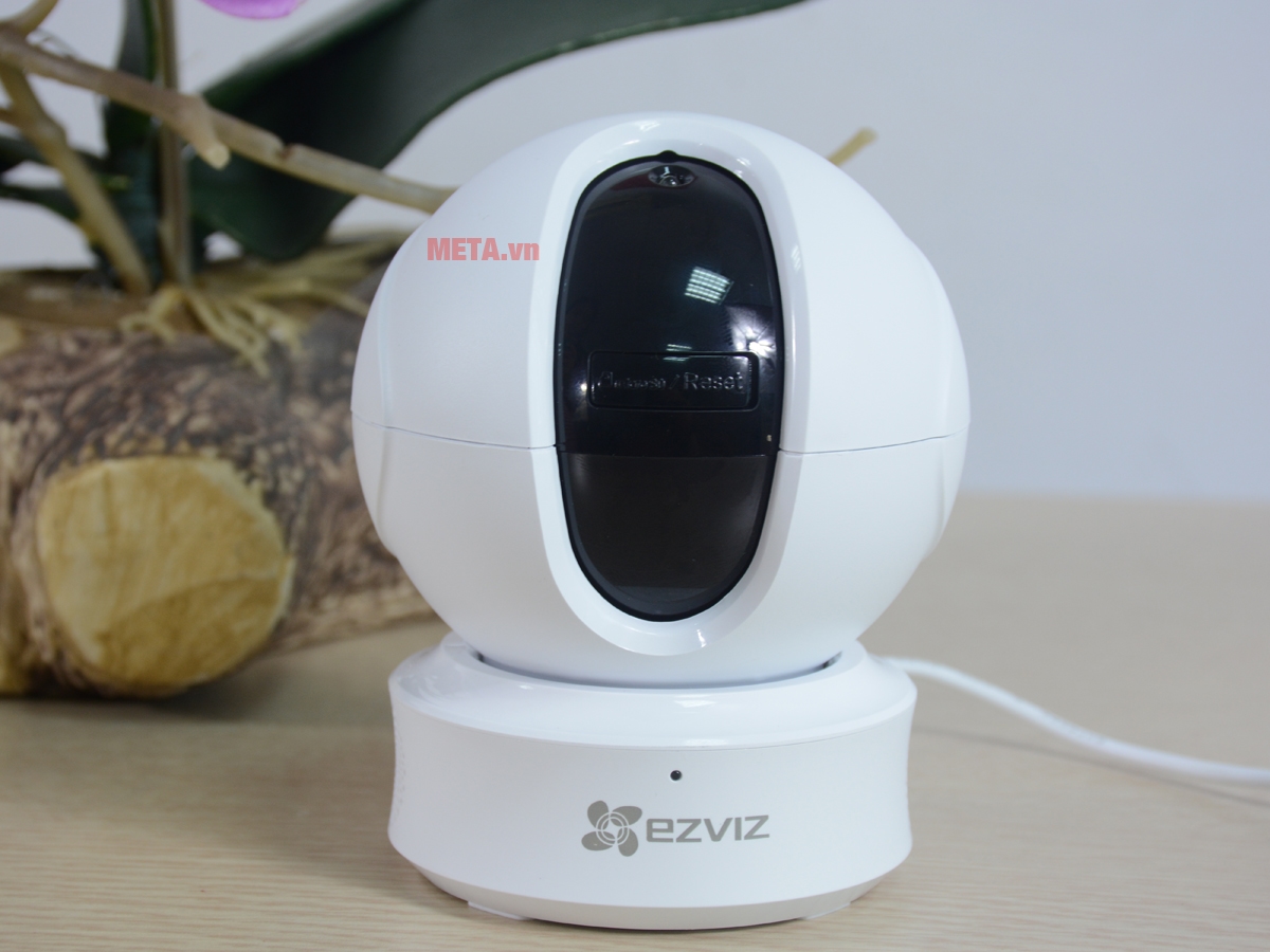 Camera wifi đa năng theo dõi chuyển động 360 độ EZVIZ CS-CV246-A0 ...