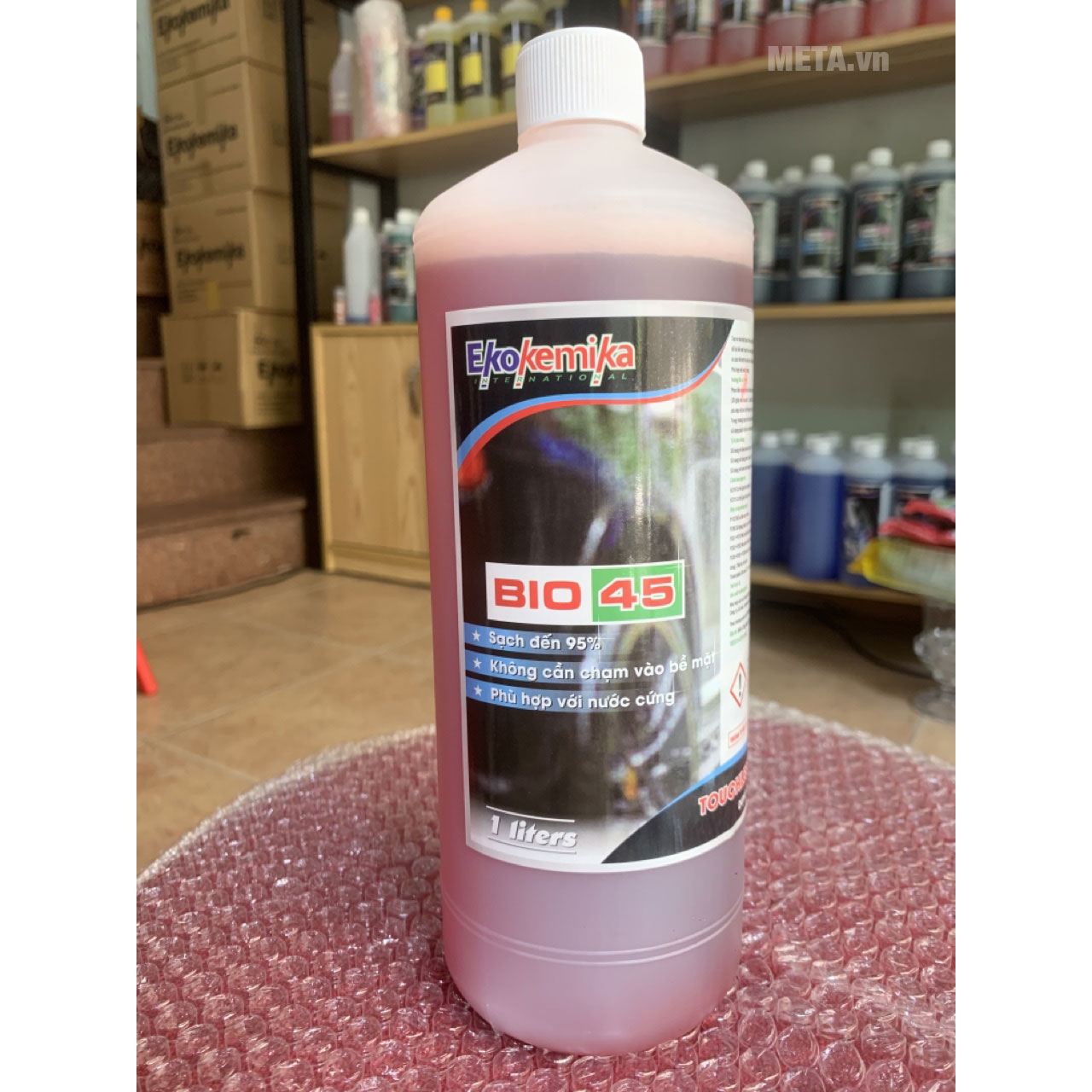Dung dịch rửa xe không chạm Ekokemika BIO45 - META.vn